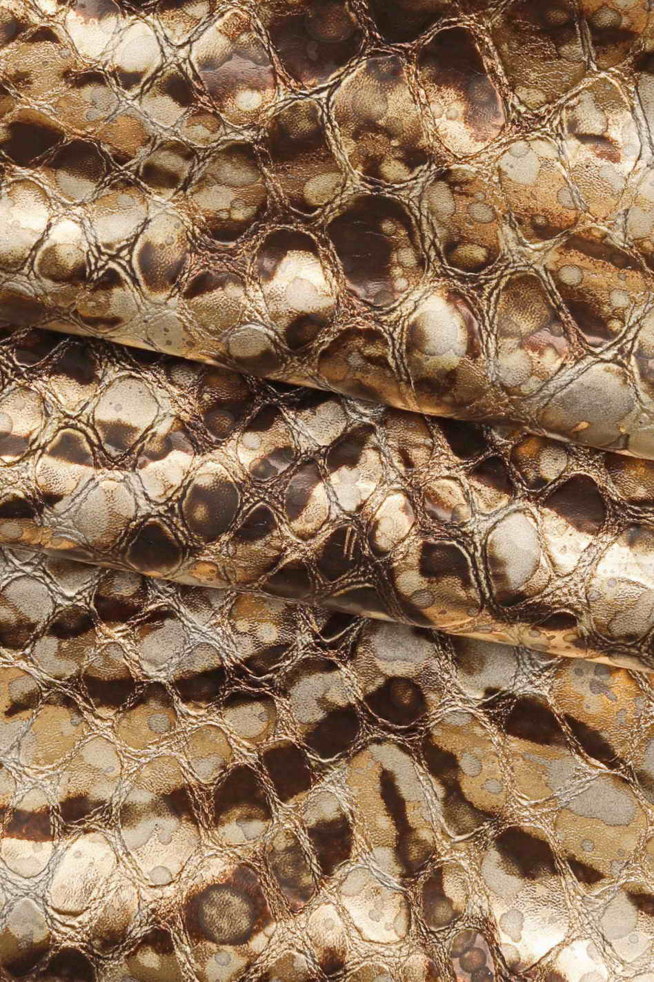 METALLIC textured leather skins, bright textured goatskins, soft skins ...