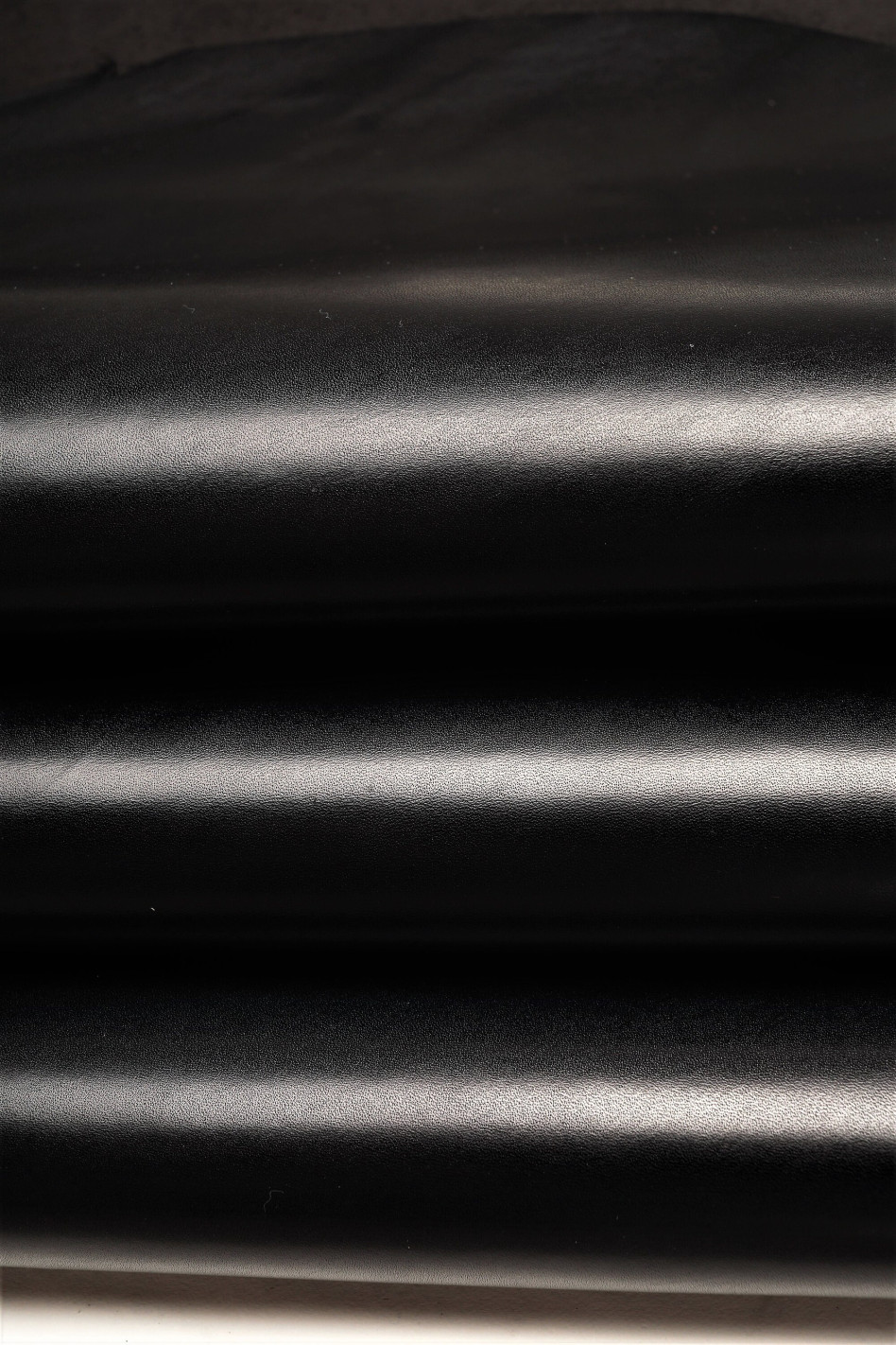 BLACK GLOSSY leather hide, smooth cowhide with veins, quite soft ...